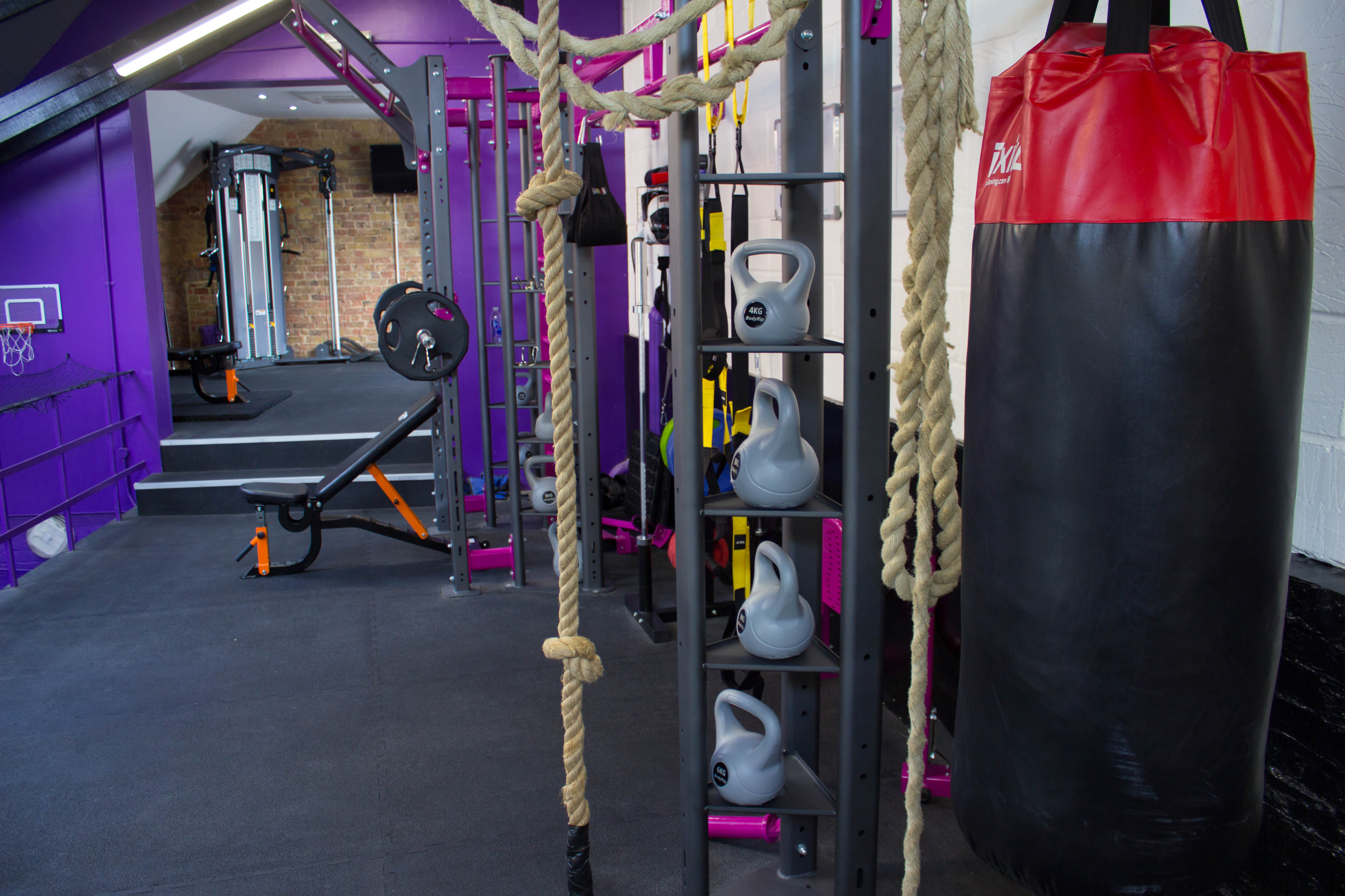 Fit Blitz Gym | Winchmore Hill | Fitness & Bootcamp Studio